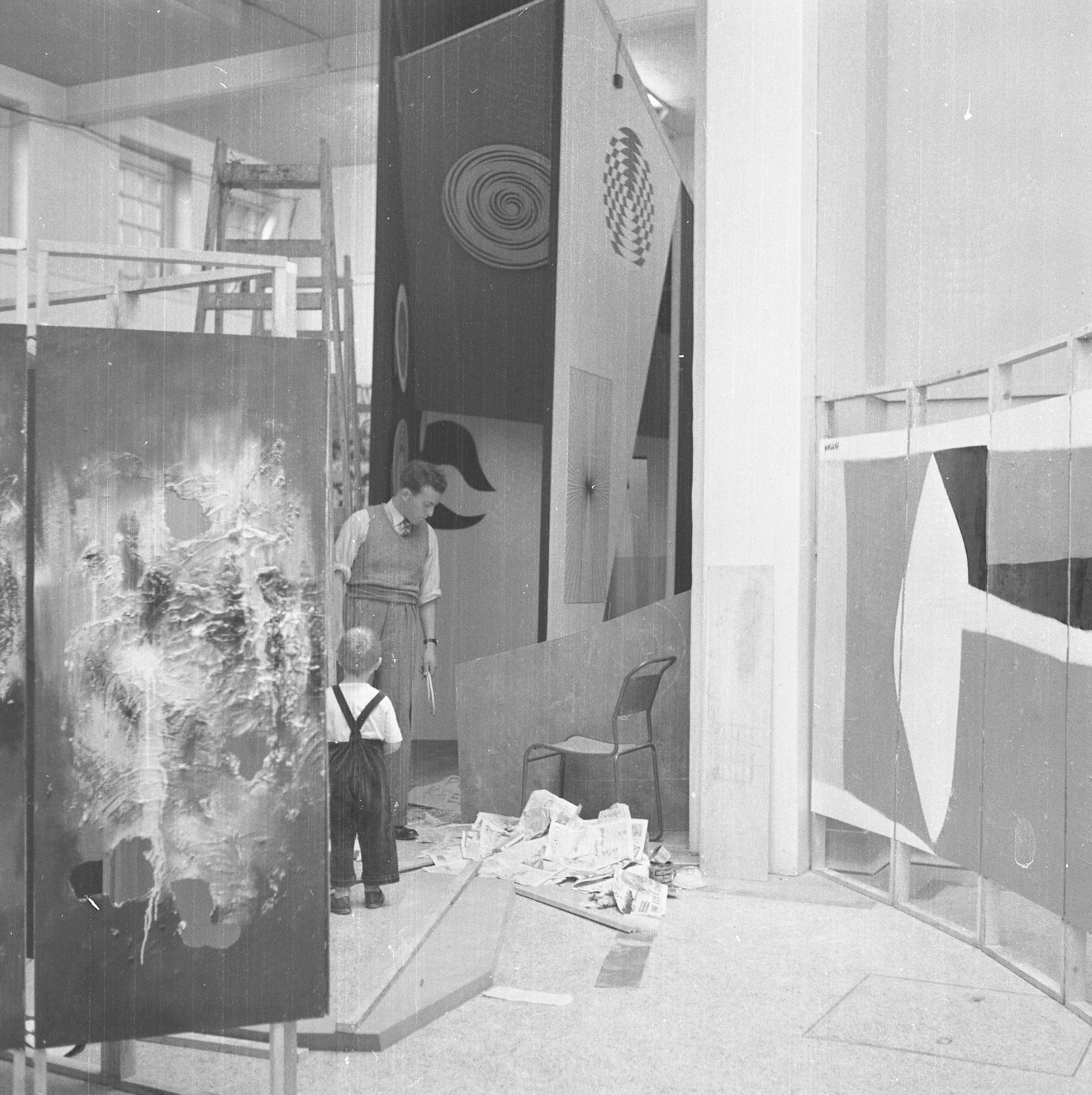 adrianflowersarchive.com – Adrian Flowers Archive of Photography