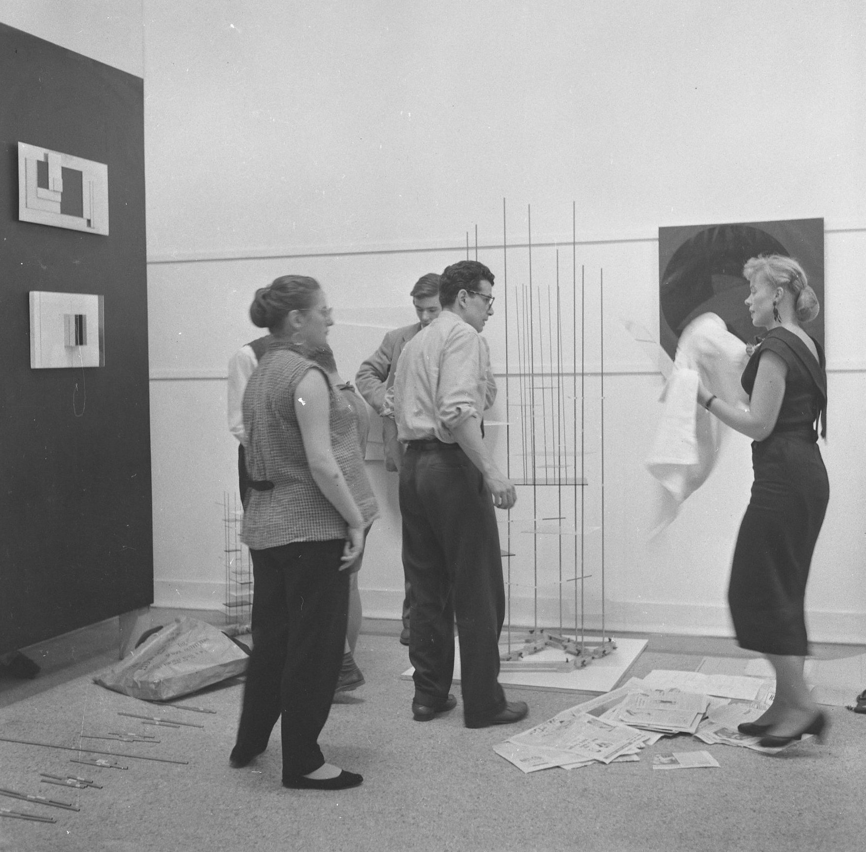 adrianflowersarchive.com – Adrian Flowers Archive of Photography